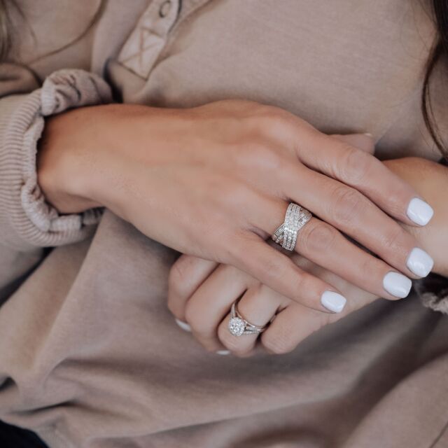 Manhattan Town Center | Shopping in Downtown Manhattan