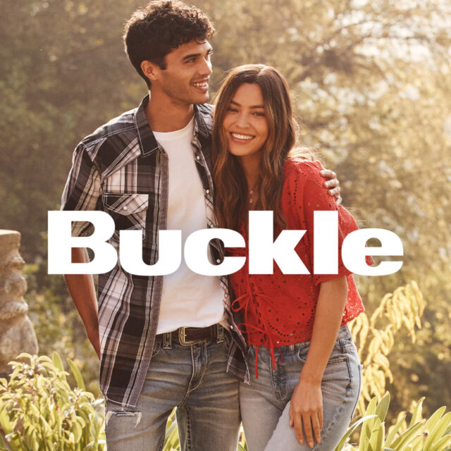 Manhattan Town Center | Shopping in Downtown Manhattan