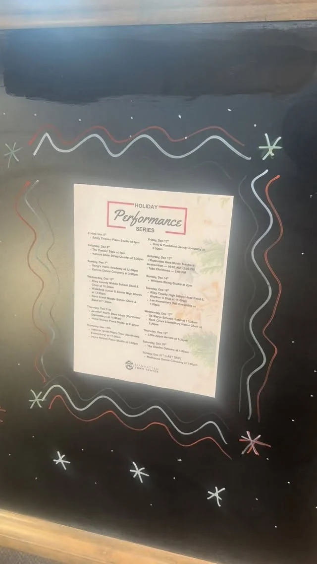 Manhattan Town Center | Shopping in Downtown Manhattan